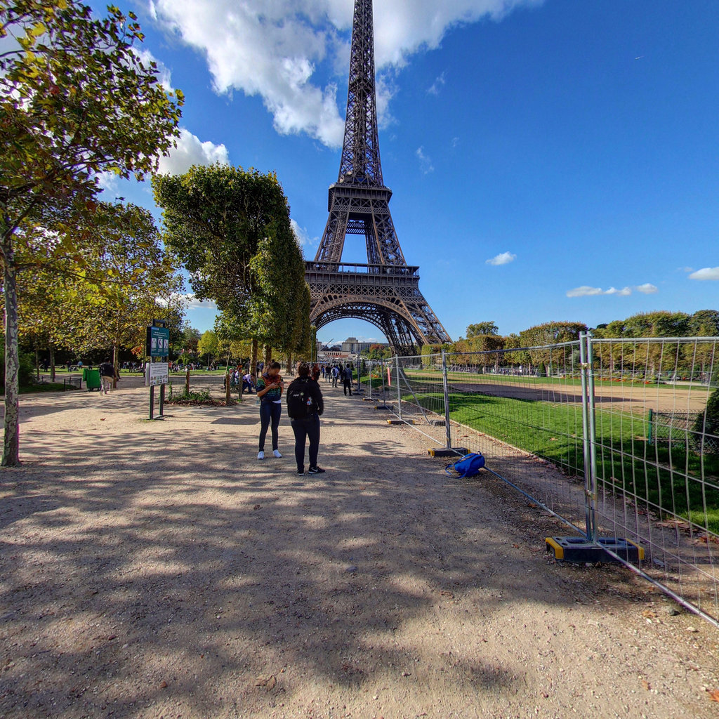 Eiffel Tower 8 | 360 Stories